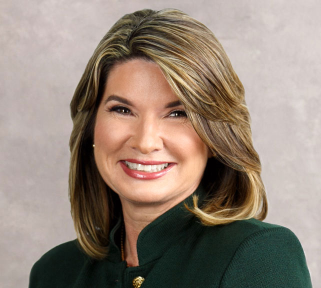 Shannon McLin | Ms. Esquire